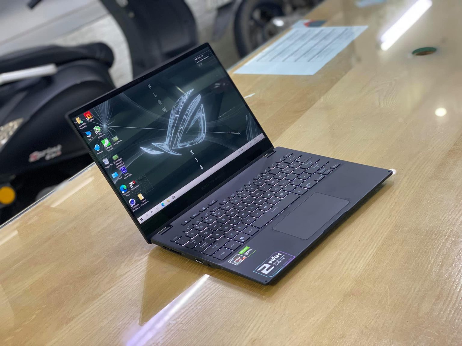 LAPTOP HP ZBOOK STUDIO G5/ i7-8850H/ 16Gb/ 512Gb/ Quadro P1000 4GB/ 15. ...