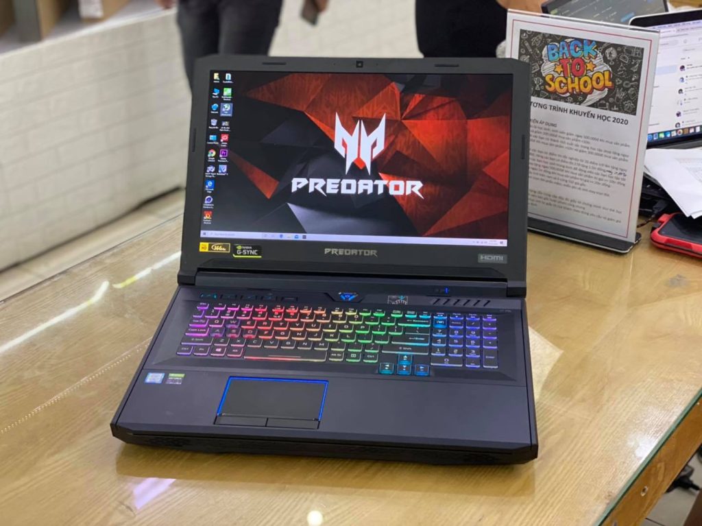 LAPTOP ACER PREDATOR HELIOS 700 /i7 9750H/ RTX 2080 8GB / 32GB /1TB ...