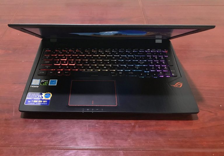 LAPTOP ASUS ROG STRIX GL553VD /i7-7700HQ /8Gb /1Tb /15.6″ FHD IPS ...