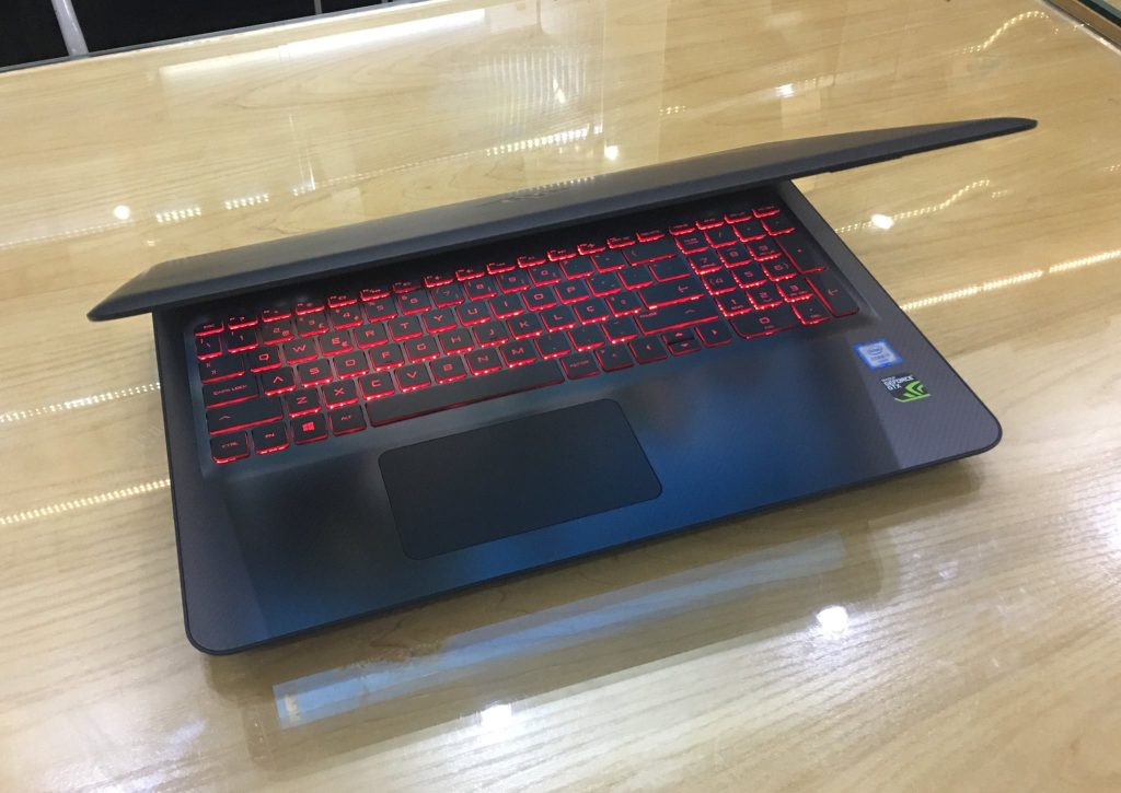 LAPTOP HP GAMING OMEN 15 2016 /i7-6700HQ /16Gb /128Gb /15.6″ FHD IPS ...