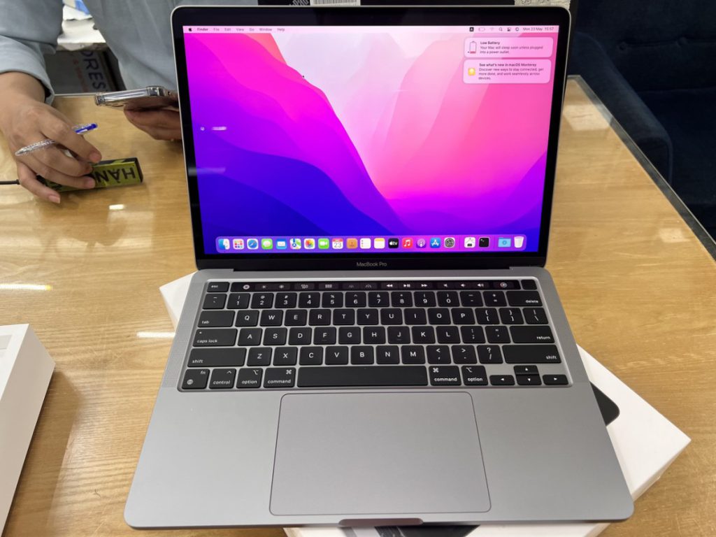 Macbook Pro M1 2020 Z11B Space Gray M1 / 16GB / 256GB (Like New 99% ...