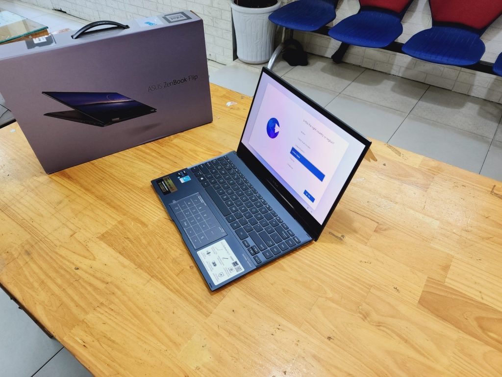 Asus Zenbook Flip UX363EA i5-1135G7 /8GB Ram /512GB SSD /13.3″ FHD OLED ...