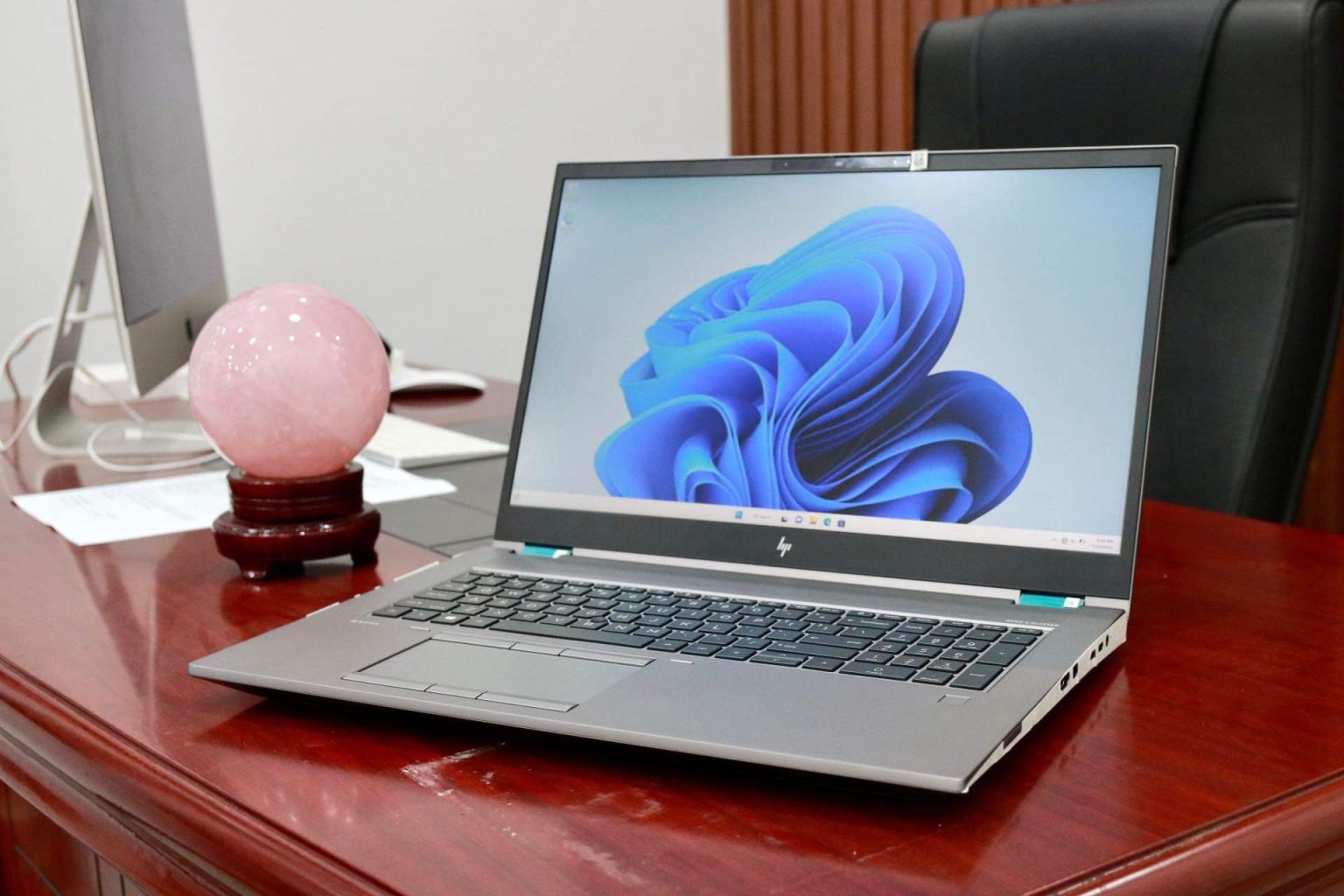 HP Zbook Fury 17 G7 Core i7-10750H /16GB /512GB /T1000 4GB/ 17.3″ FHD ...