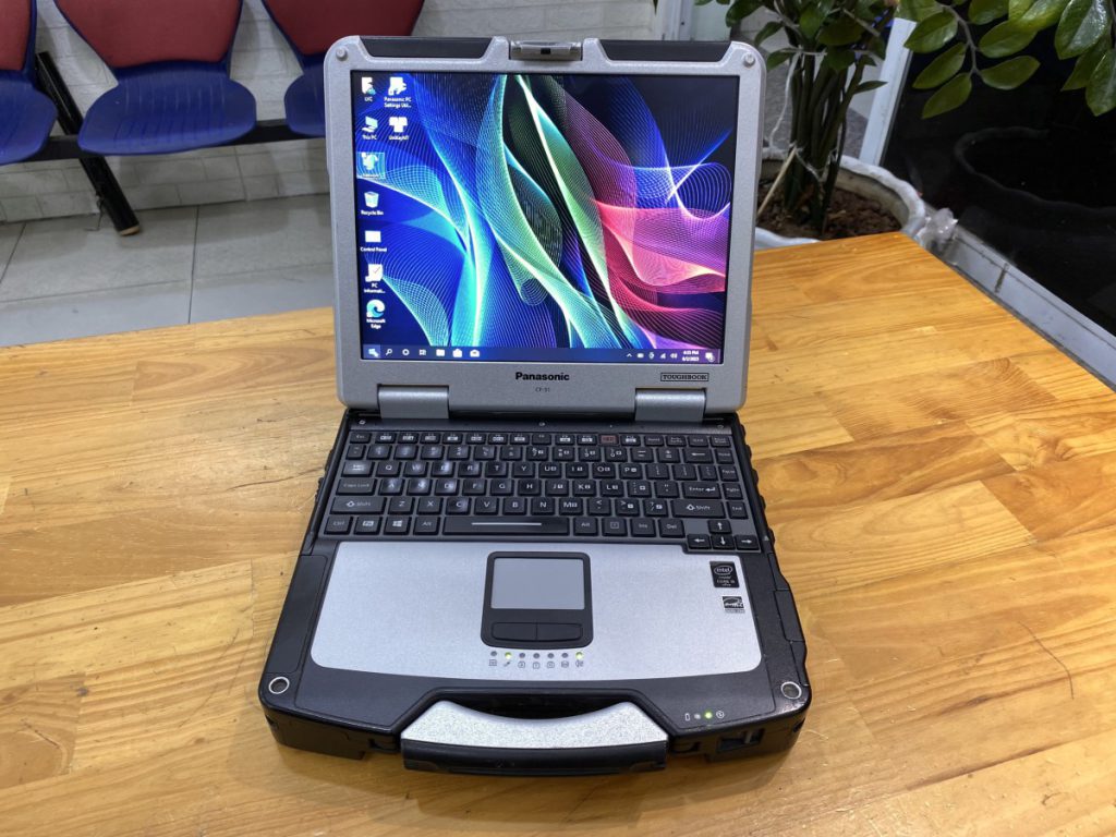 Panasonic Toughbook CF-31 MK5 Intel Core i5-5300U /8GB /240GB /13.1″ HD ...